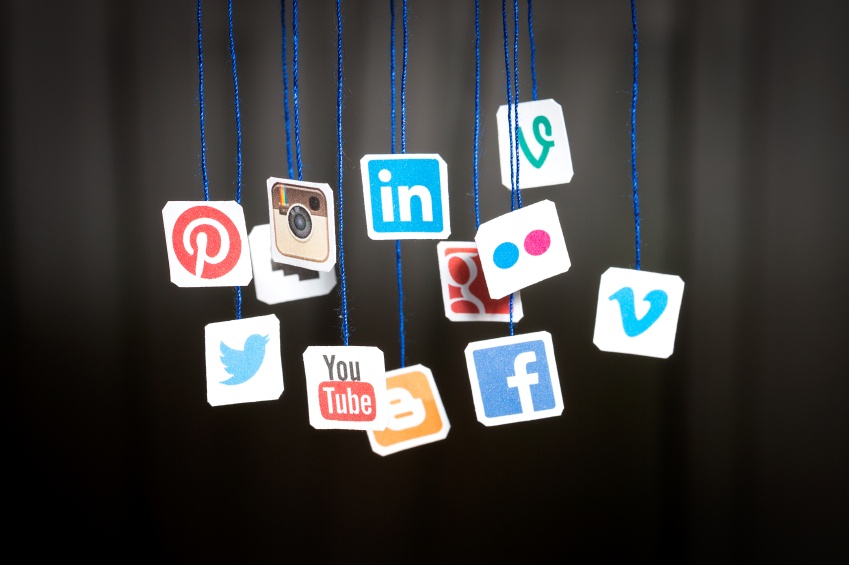 You Should Be Using Social Media to Improve Supply Chain Management
